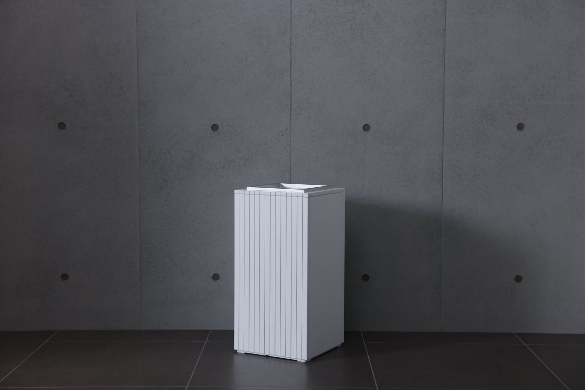 ひらけ、ゴミ箱 ZitAに次世代モデルが誕生。ZitA SQUARE（ジータスクエア）Makuakeプロジェクト開始のお知らせ ｜ニュース｜自動ゴミ箱ZitA（ジータ）